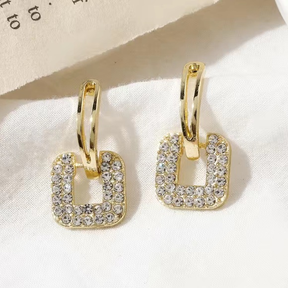 Gorjana | Jewelry | Brand New Square Rhinestones Drop Dangle Earrings ...